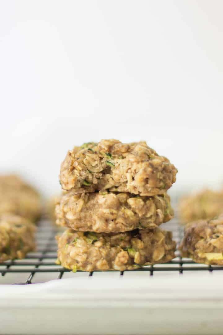 Healthy Zucchini Oatmeal Cookies - MJ and Hungryman