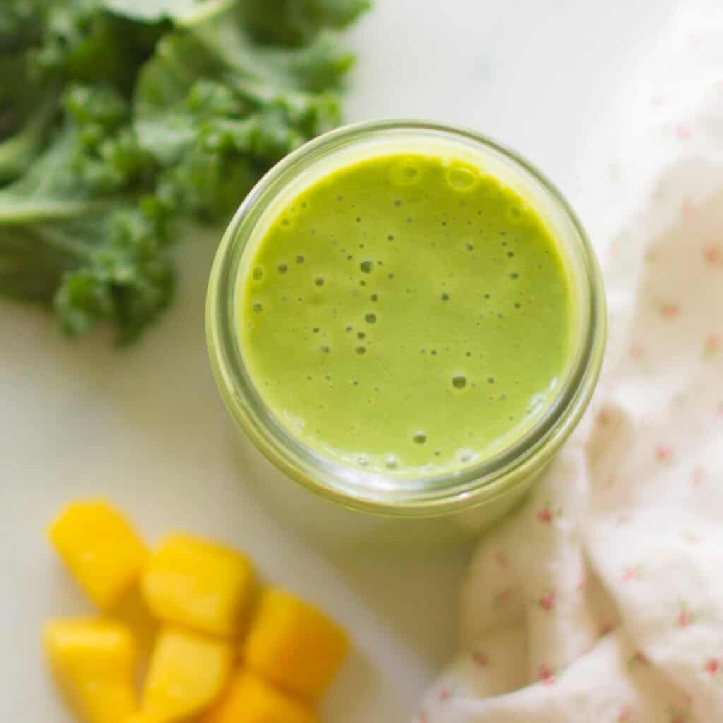 Kale Mango Smoothie - MJ and Hungryman