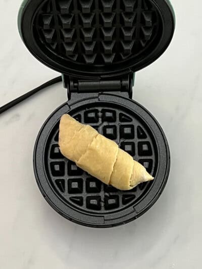 Easy Croffle (Croissant Waffle) - MJ and Hungryman