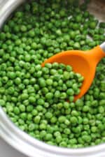 How to Cook Frozen Peas (3 Ways) - MJ and Hungryman