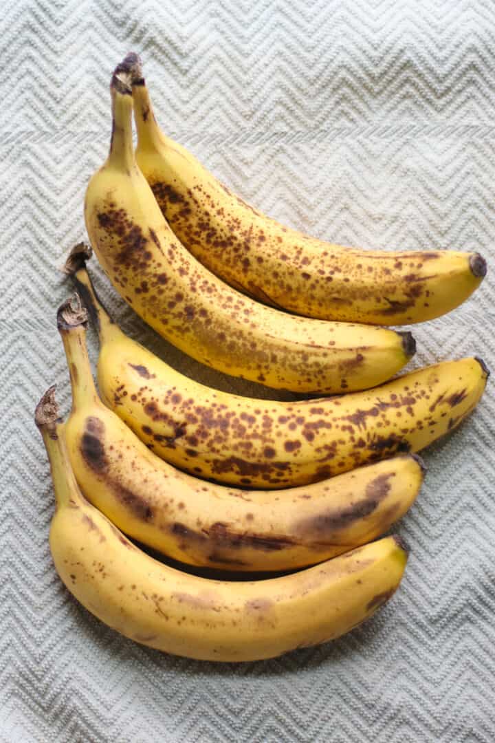 How to Freeze Bananas - MJ and Hungryman