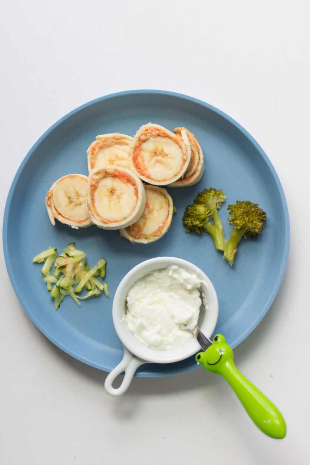 Easy Banana Sushi (Healthy Snack or Lunch) - MJ and Hungryman