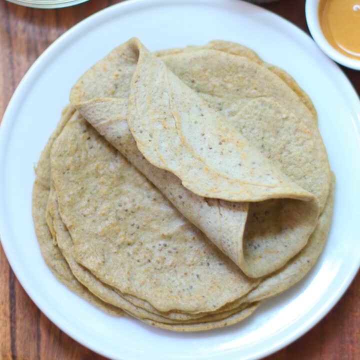 2 Ingredient Quinoa Wraps (Tortillas) - MJ and Hungryman