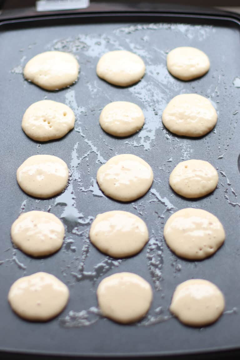 Easy Mini Pancakes (Freezer Friendly) - MJ and Hungryman